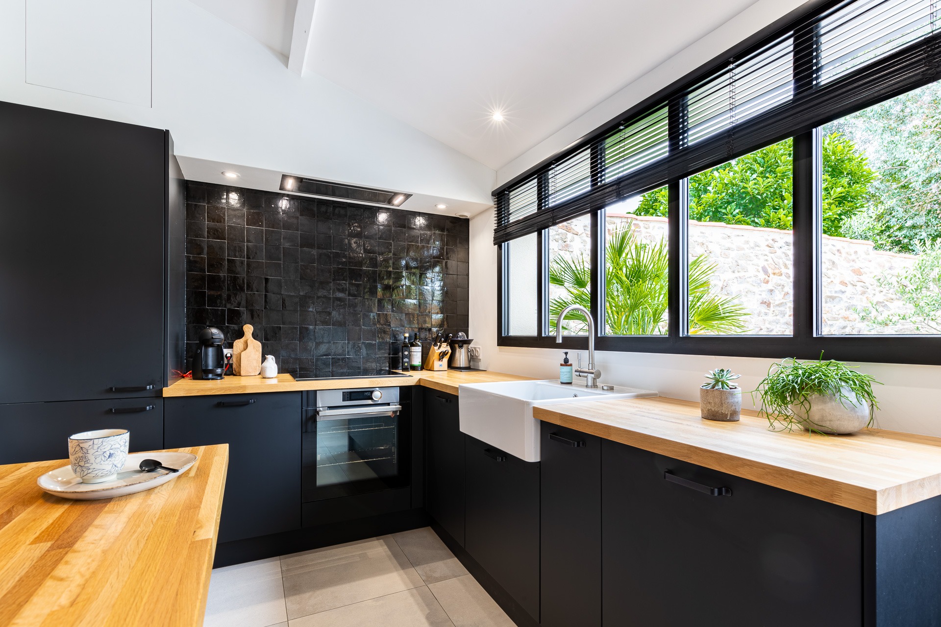 Cuisiniste sur-mesure Cholet (49) - Rénovation cuisine | Noyer Intérieur
